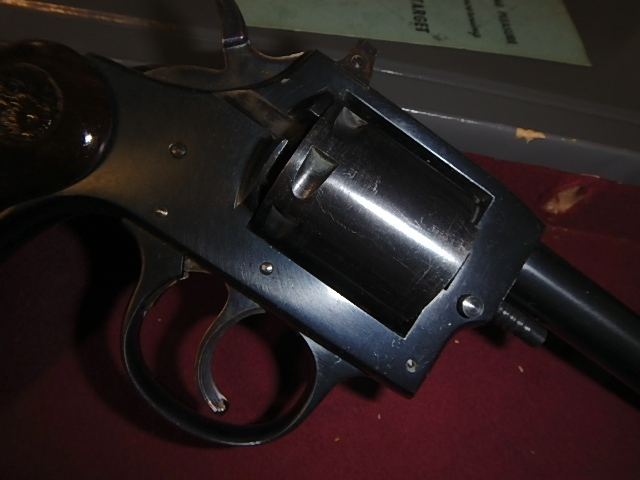 Iver Johnson 22 Cal 6 Inch Iver-Johnson Target In Box Hard Case Box .22 ...