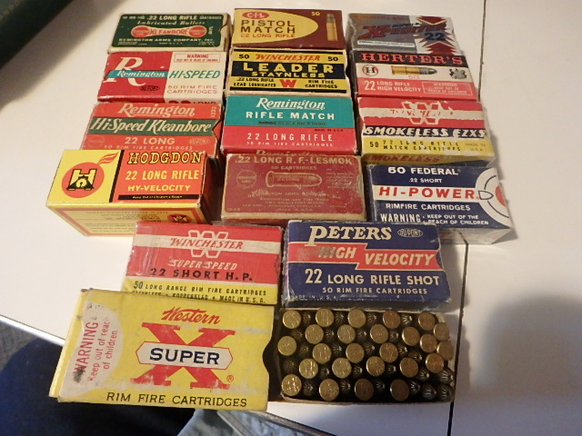 Winchester 15 Boxes Old 22 Ammo Neat Mix Of Brands Win Rem. Peters,Cil ...