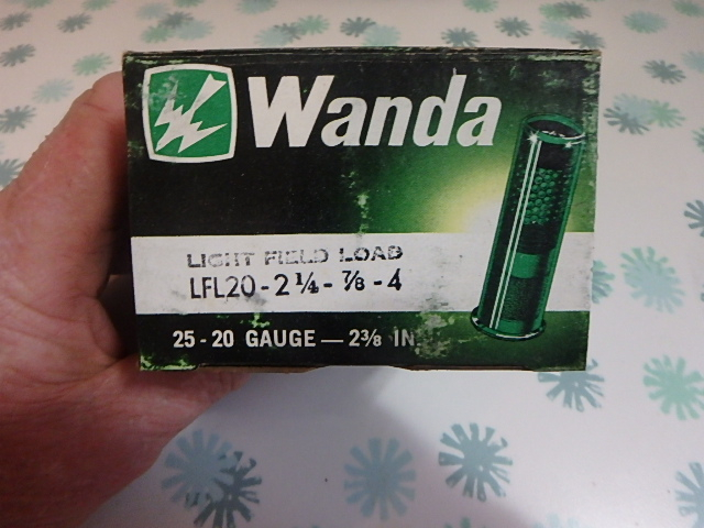 20 Green Wanda Shells Full Box No 4 Shot .300 H&H Magnum For Sale at ...