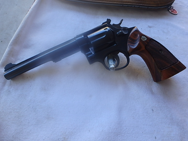 Smith & Wesson 22 Old Smith And Wesson 5 Screw Model In Good Shape 6 ...