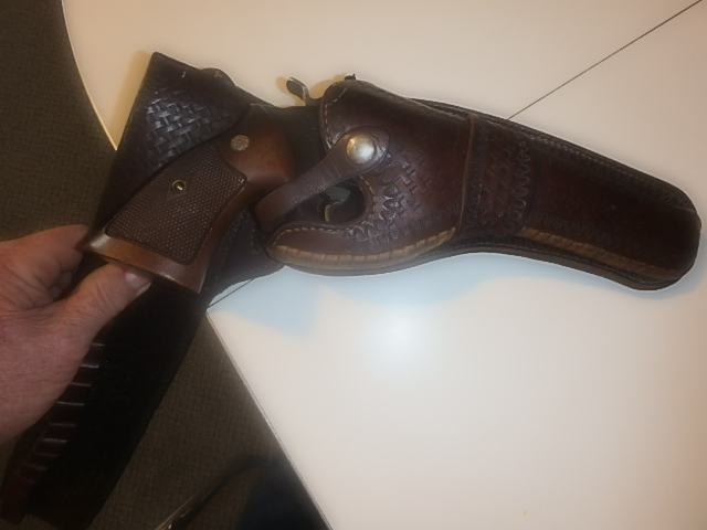 Smith & Wesson 4 Screw Smith And Wesson Model 29 In Old 4 Screw 44 ...