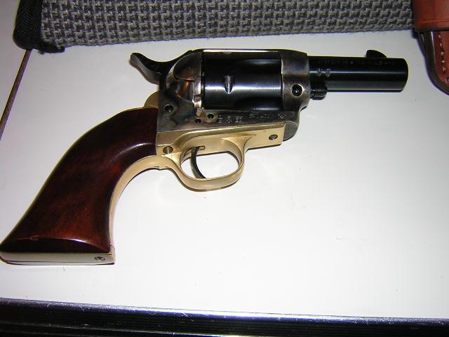 45 Long Colt = Uberti 45 Long Colt Regulator & Holster 3 Inch For Sale ...