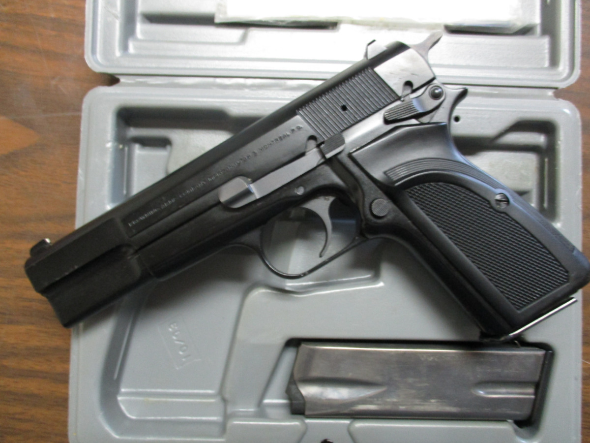 Browning Hi Power 40 S&W .40 S&W For Sale at GunAuction.com - 16956931