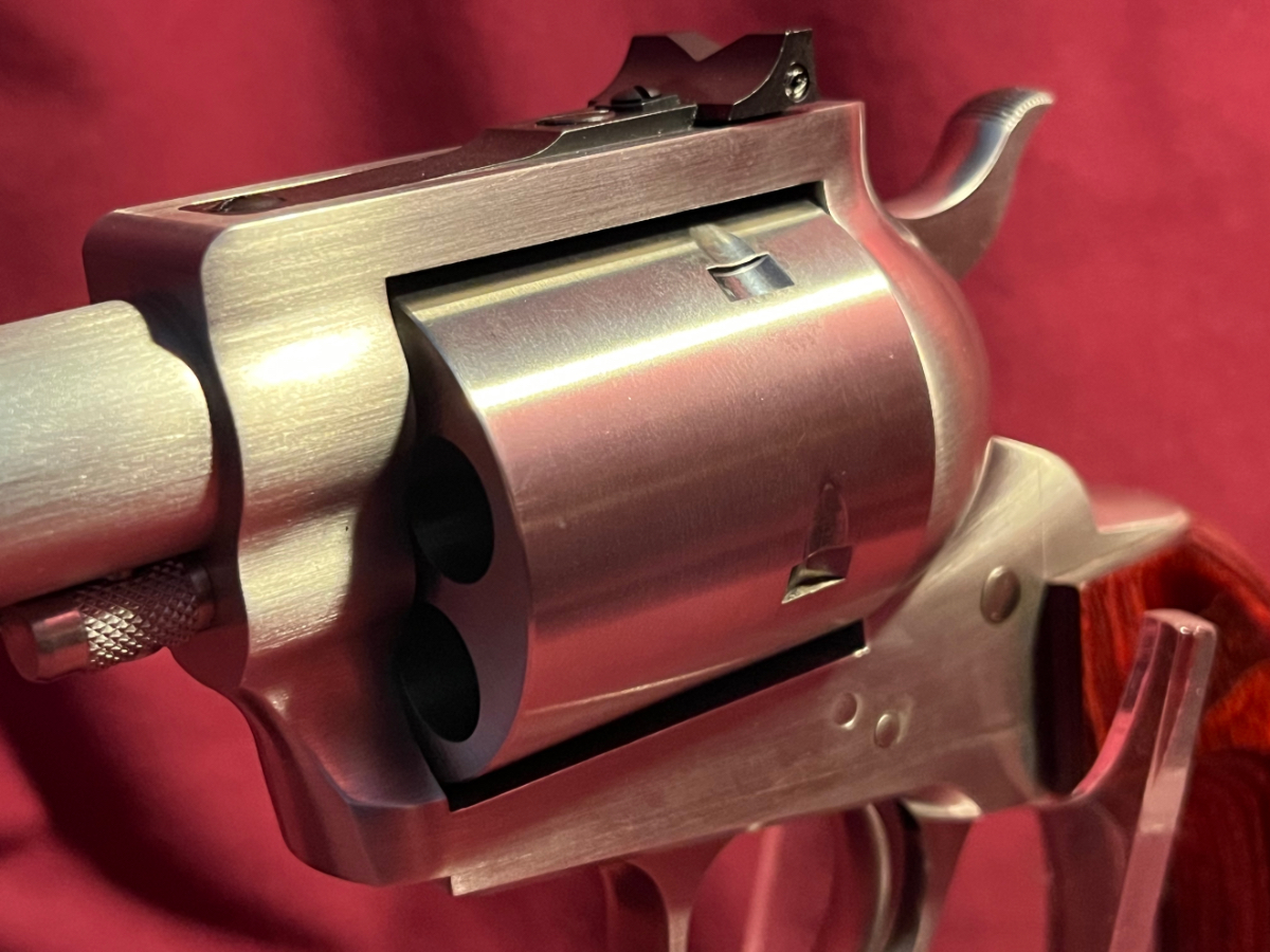 New In Box Freedom Arms Premier 83 475 Linebaugh 4.75 Barrel .475 ...