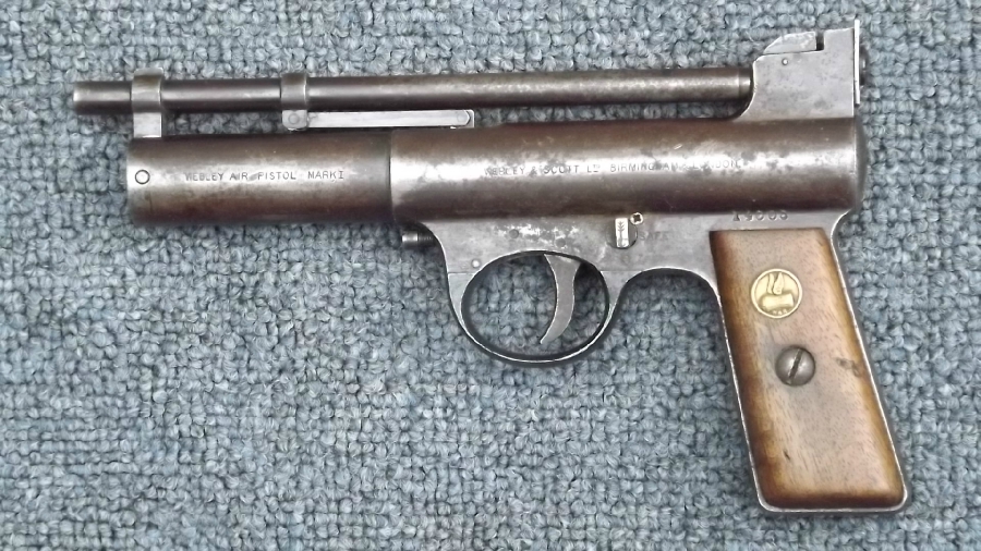 Webley MK 1 Straight Grip Series 3 .22 cal .22 LR 13769525 - GunAuction.com