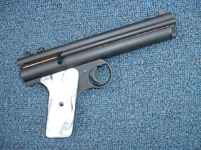 Benjamin Model 422 Semi-Automatic Pislol In Box For Sale at GunAuction ...