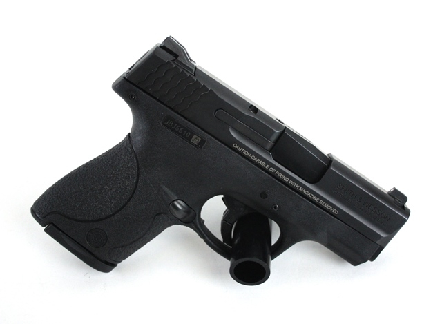 Smith & Wesson M&P40 Shield .40 Caliber Semi-Automatic Pistol .40 S&W ...