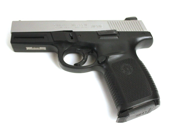 Smith & Wesson Model SW40 VE .40 Caliber Semi-Automatic Pistol