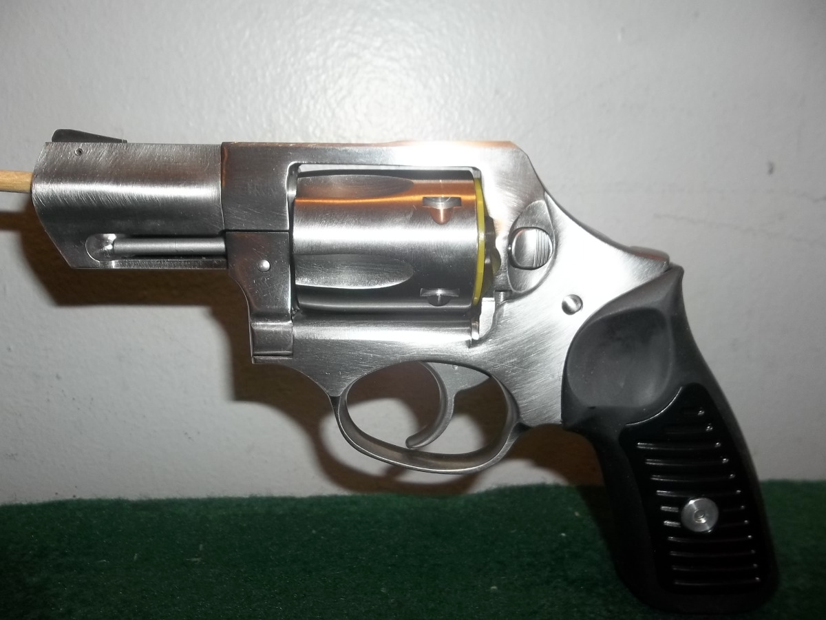 - Ruger SP101 double action only hammerless 357 magnum - Picture 3