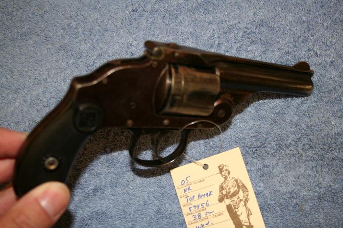 HARRINGTON&RICHARDSON TOP- - BREAK REVOLVER 38 CAL S&W CTGE 3 1/2