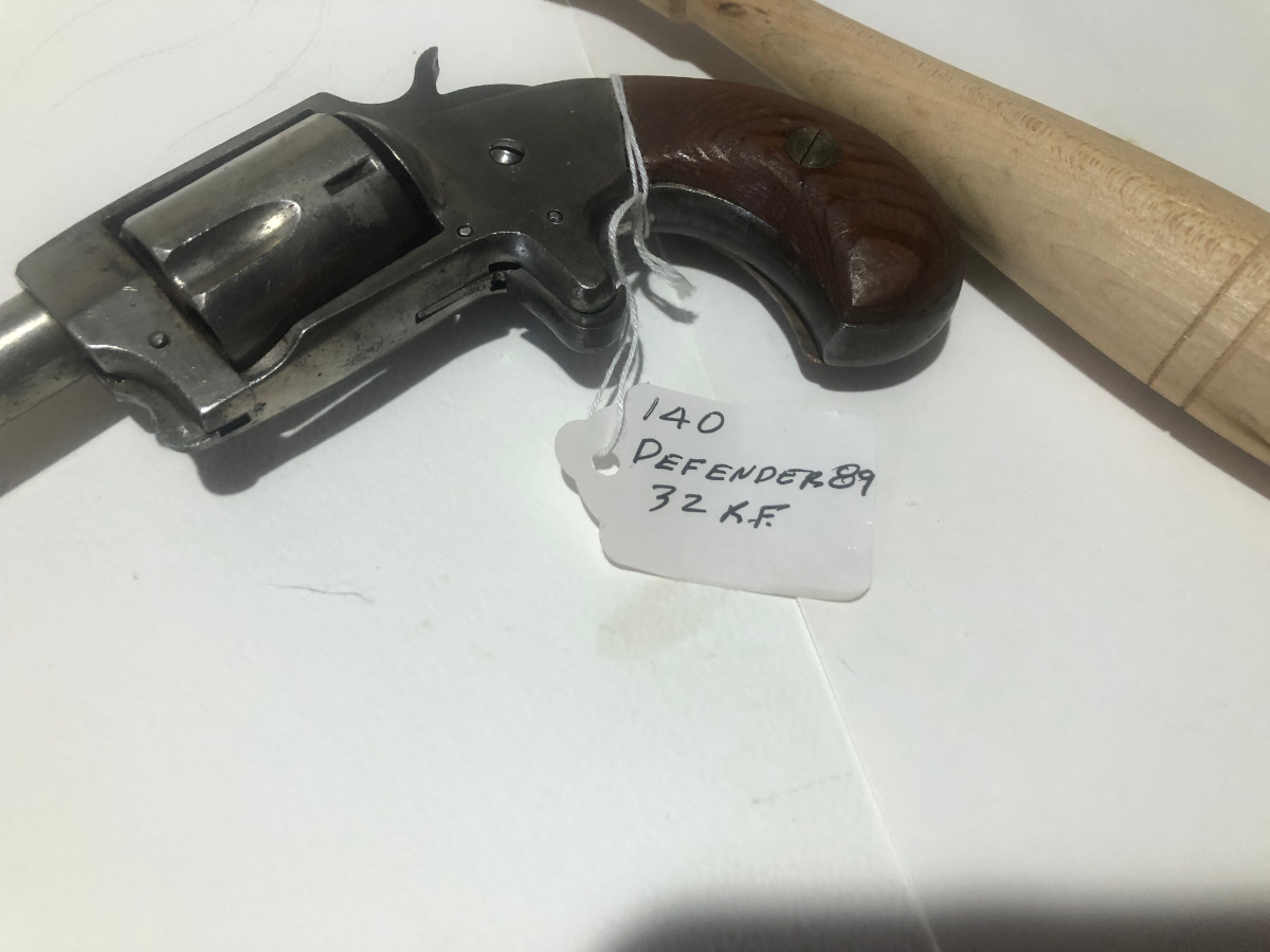 Defender 1989 .32 Rimfire 5 Shot Single Action Revolver. .32 Rimfire ...