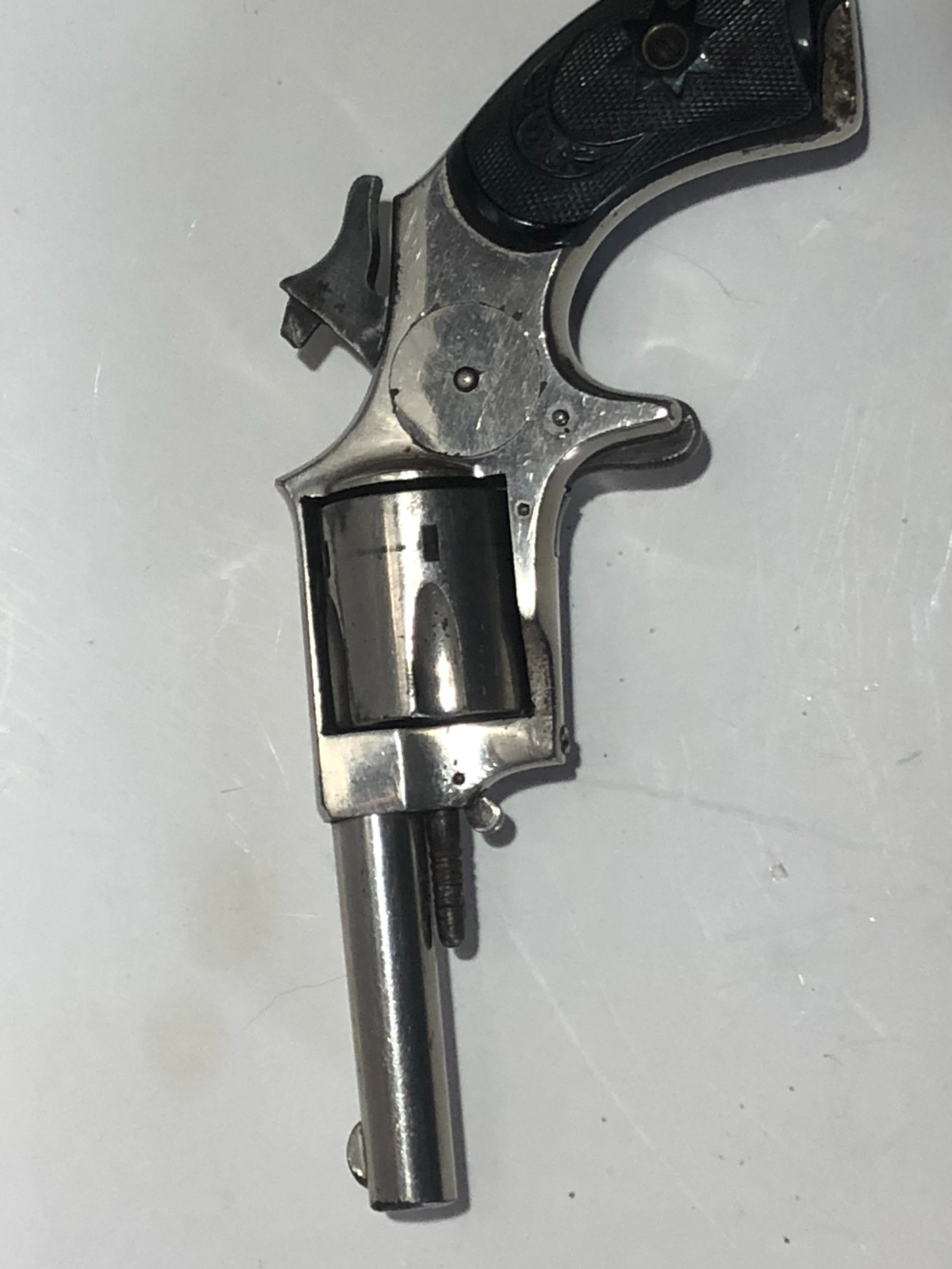 Forehand And Wadsworth Russian Model 32 Single Action Revolver. .32 ...