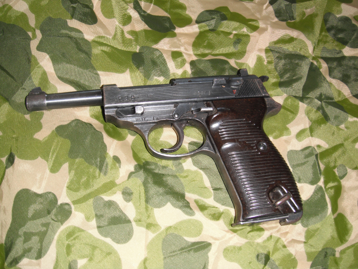 Walther NAZI GERMAN DECEMBER of 1943 P-38 CYQ SPREEWERKE ALL MATCHING ...