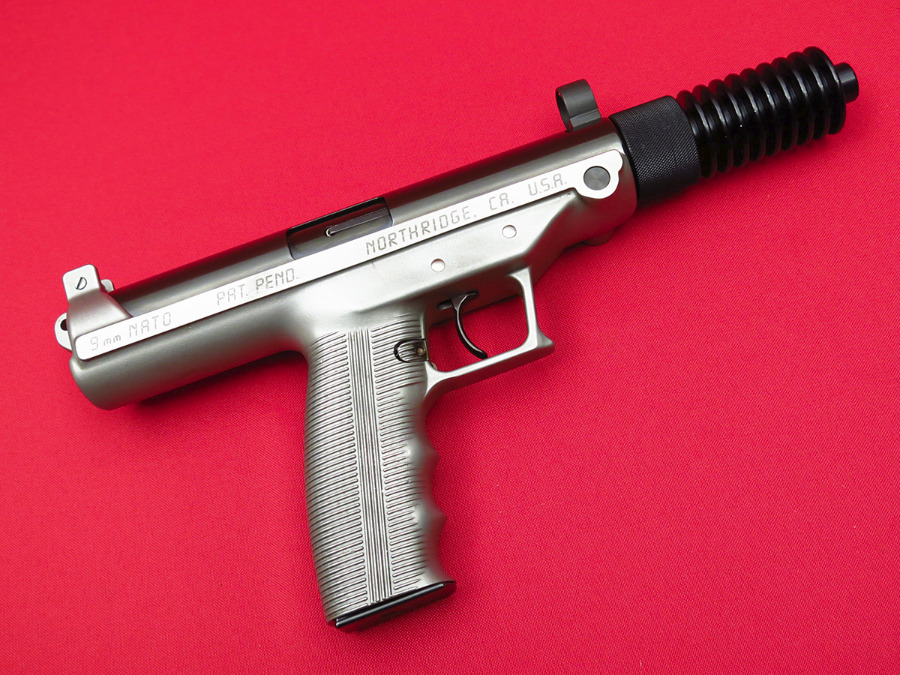 Claridge Hi-Tec Model S9 & Collectible `Space Gun`...Like New, No Res ...