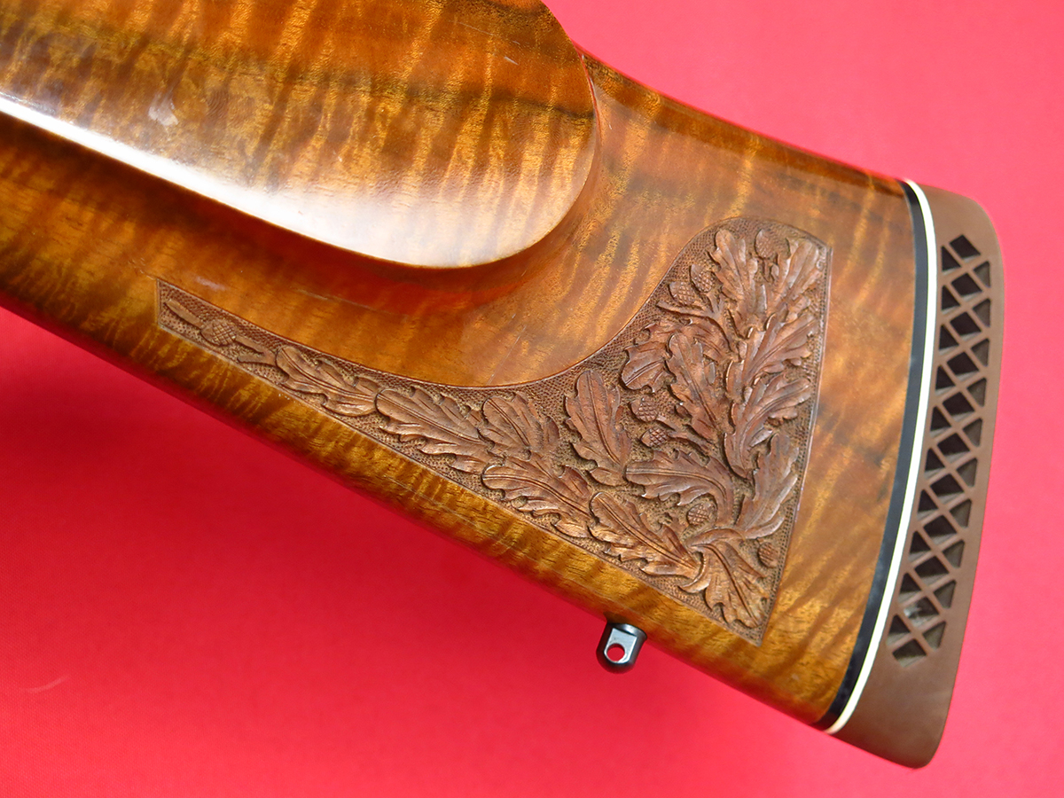 Weatherby Mark V Crown Custom...Top Of The Line...Engraved/Carved Stock ...