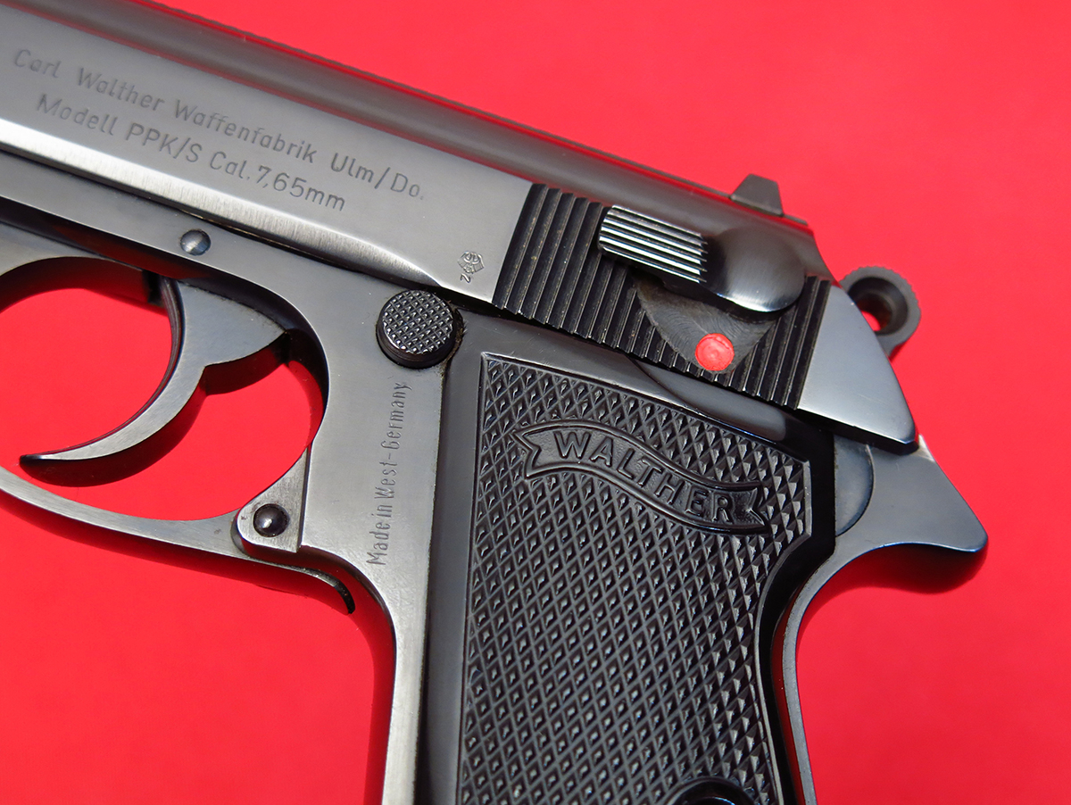 Walther Ppk/S .32acp..."Made In West-Germany", 1969...W/ Box, 2 Mags ...