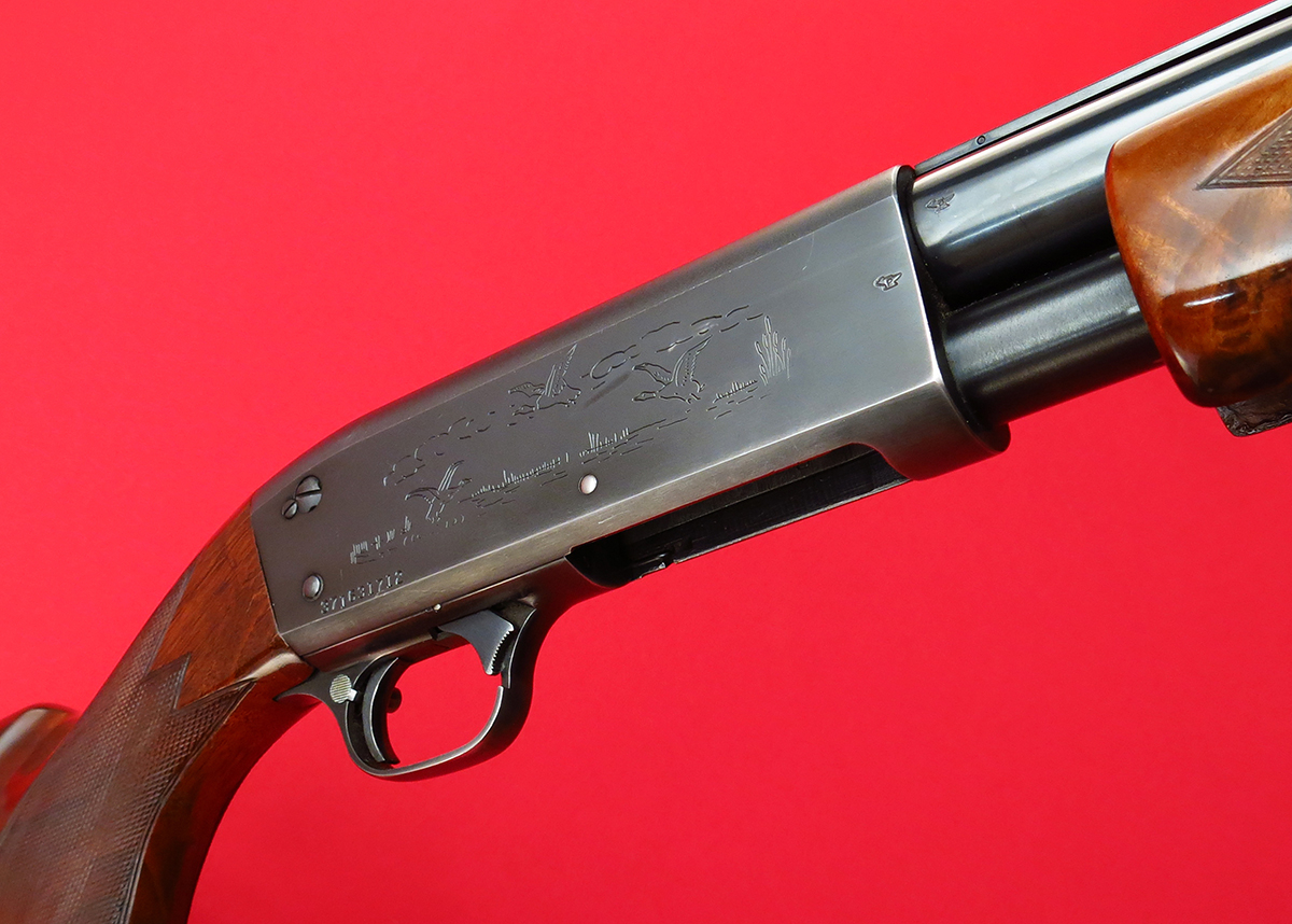 Ithaca Model 37 Featherlight 20-Ga...26" Vent-Rib Bbl, Imp Cyl...Nice Shape, High Grade Custom ...