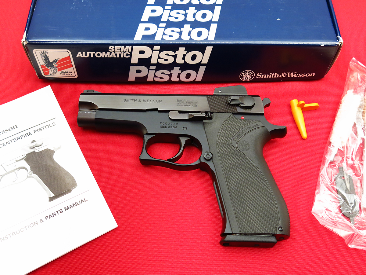 Smith & Wesson Model 3904...Uncommon 3rd Gen Single-Stack, Blue/Alloy ...