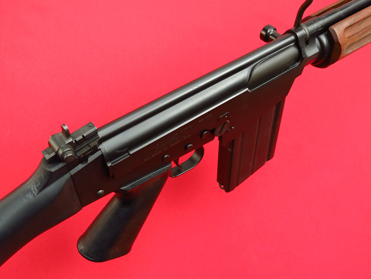 FN - ~ PRE-BAN LAR 50.42 (HEAVY BARREL FAL W/ BIPOD)...STEYR/GUN SOUTH ...
