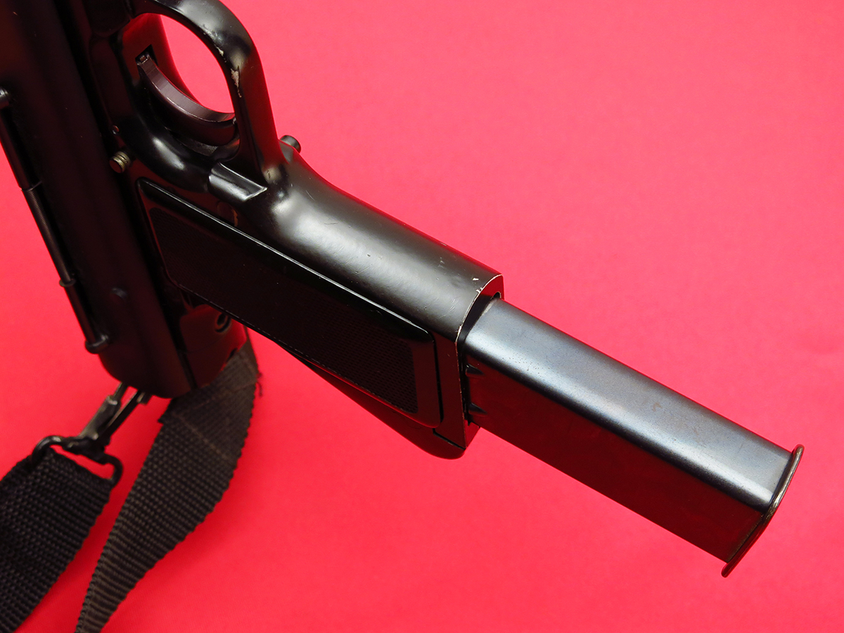 Wilkinson Arms Model Linda 9mm...Retro "Assault Pistol" W/ 31-Round Mag ...