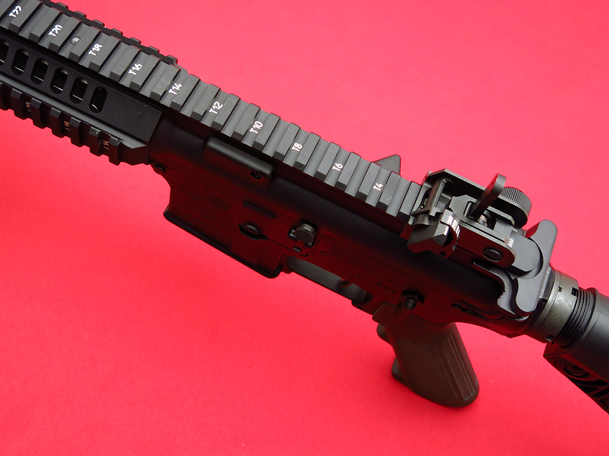Colt M4 Law Enforcement Carbine (Le6940) W/ Monolithic Upper, Folding ...