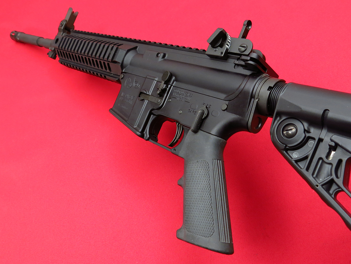 Colt M4 Law Enforcement Carbine (Le6940) W/ Monolithic Upper, Folding ...