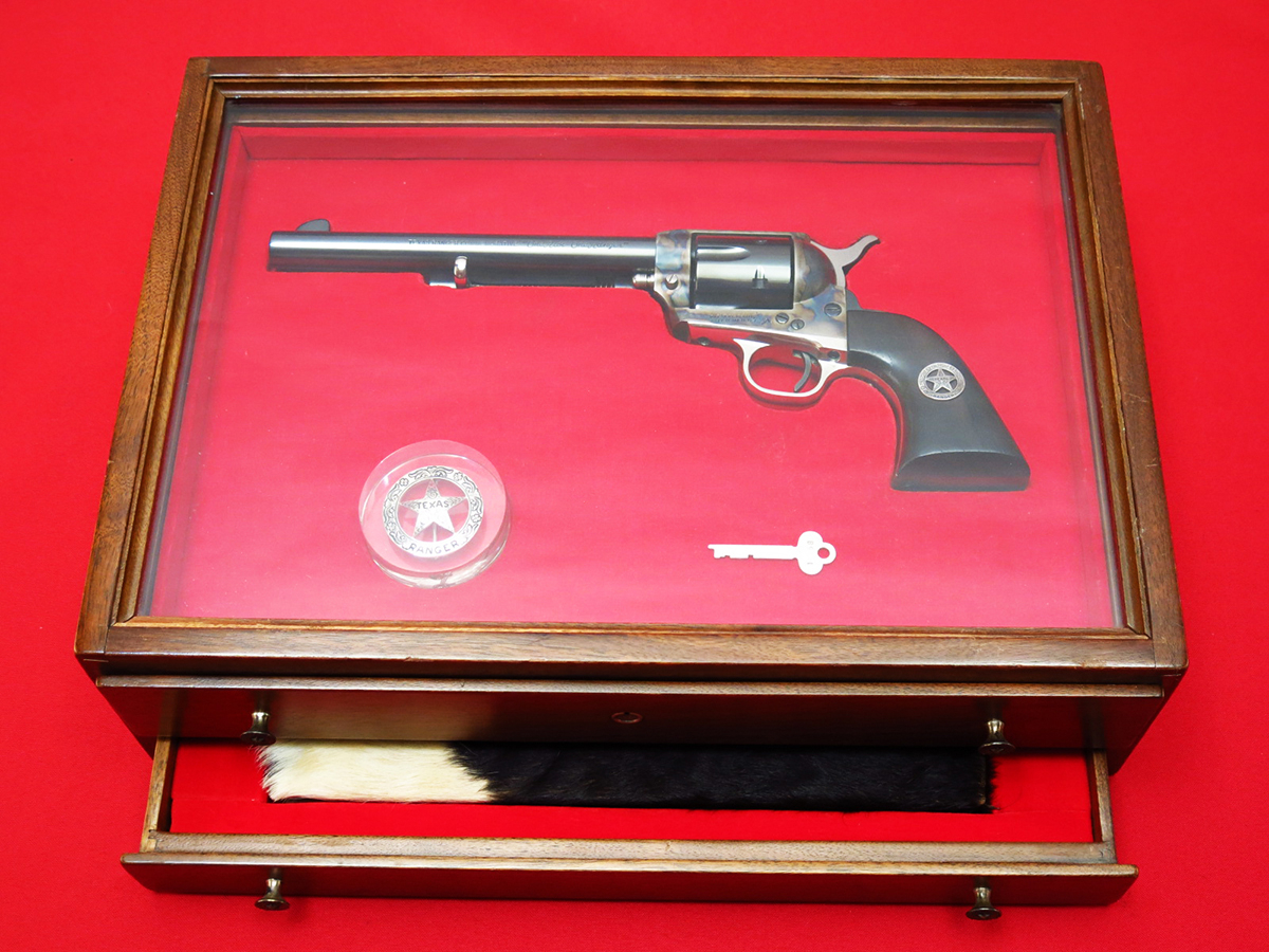 Colt Saa Texas Ranger Single Action Army...1970 Commemorative...Unfired ...