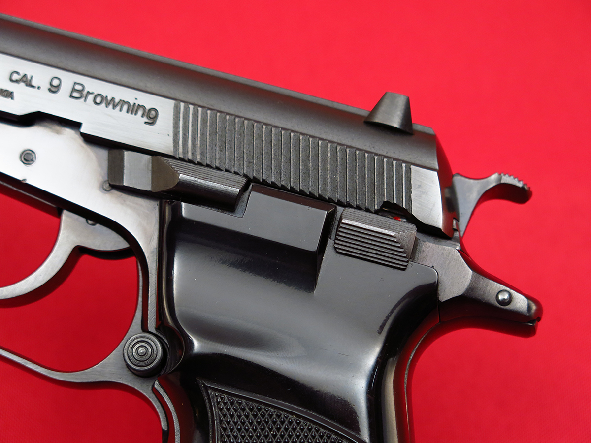 CZ - ~ MODEL 83 .380 HI-CAP...AS NEW IN BOX...BLUE FINISH W/ XTRA WOOD ...