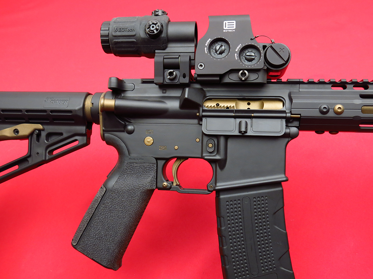 Sig Sauer Sig M400 Custom Rifle...Eotech Exps2, Eotech G33, Digi ...