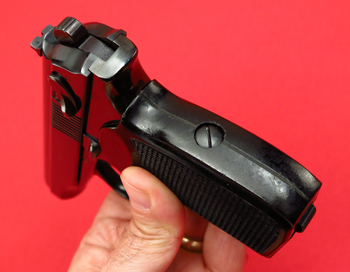 Ernst Thalmann East German Makarov Model Pm...Excellent, Like New ...