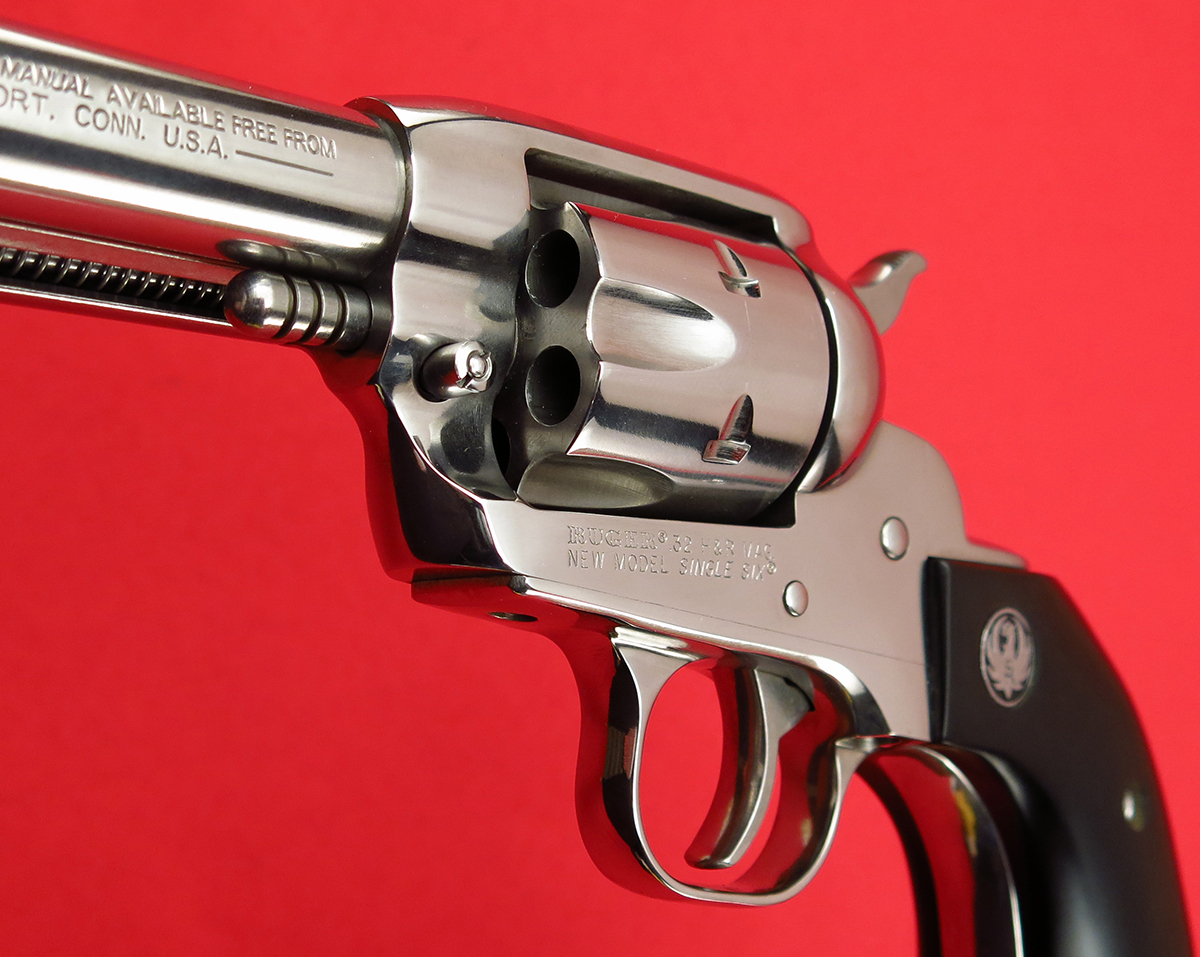 Ruger Single-Six .32 H&R Mag...Bright Stainless, 4-5/8", Fixed Sights ...