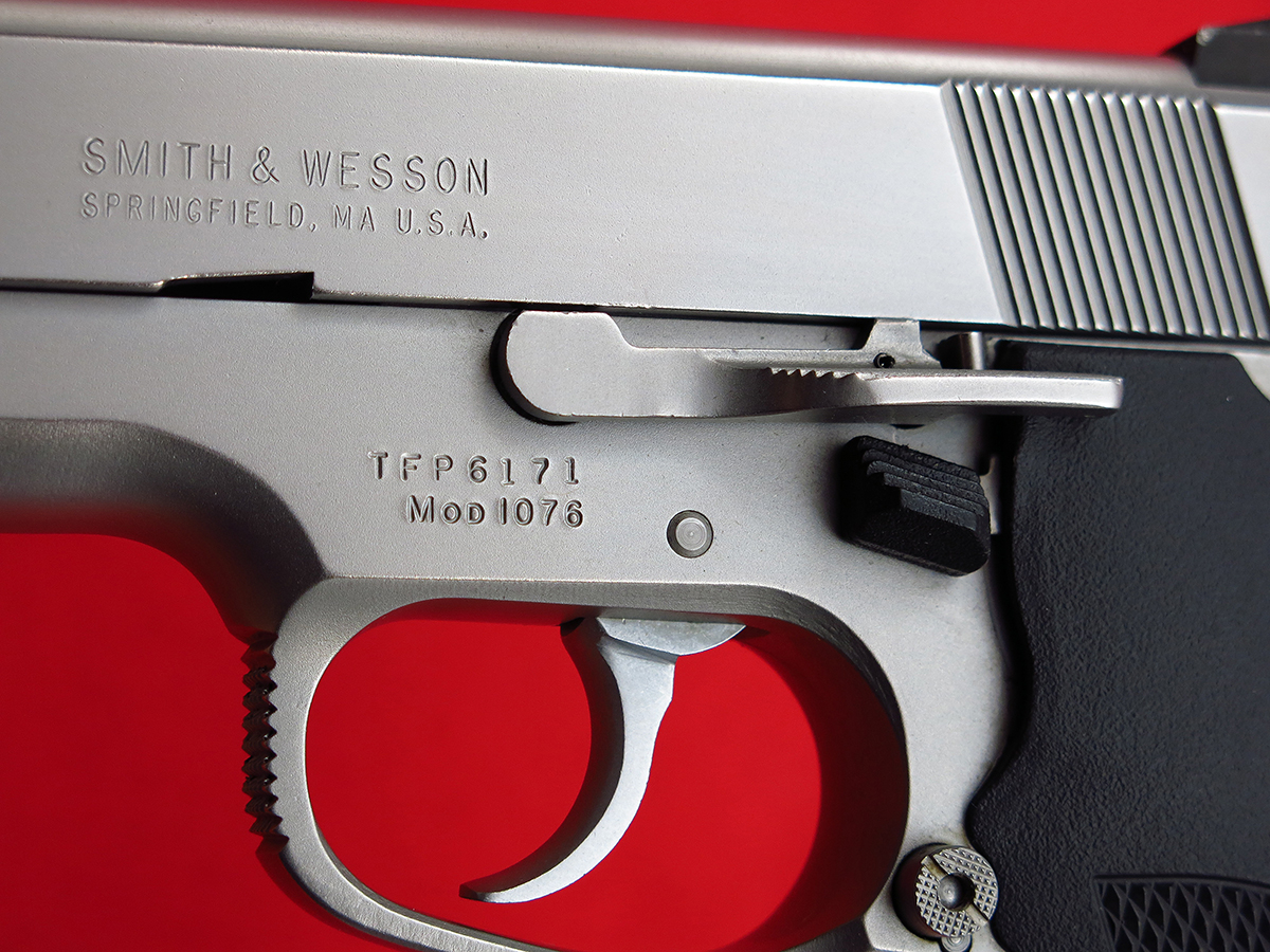 Smith & Wesson Model 1076 Stainless 10mm...W/ Decocker Like Fbi Model ...