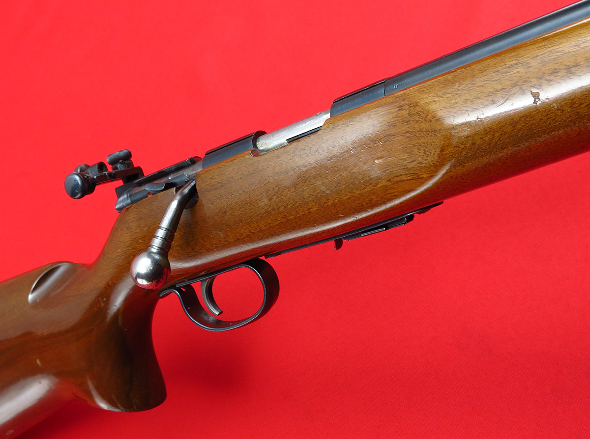 Remington Model 513-T "Matchmaster" .22lr Target Rifle...27" Heavy Bbl ...