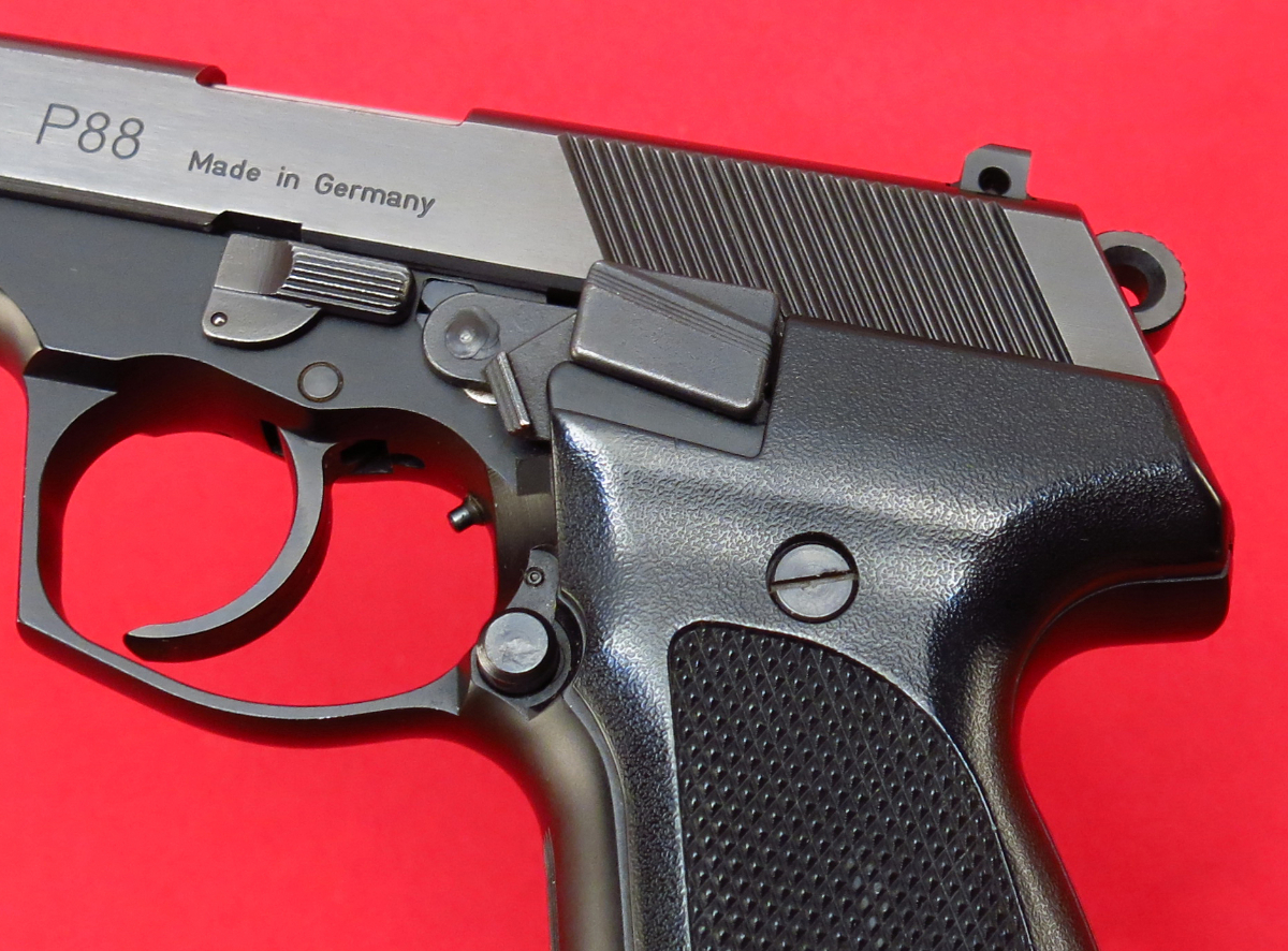 Walther Model P88 Full Size 9mm...W/ Two 15-Round Mags...Mfd Germany ...