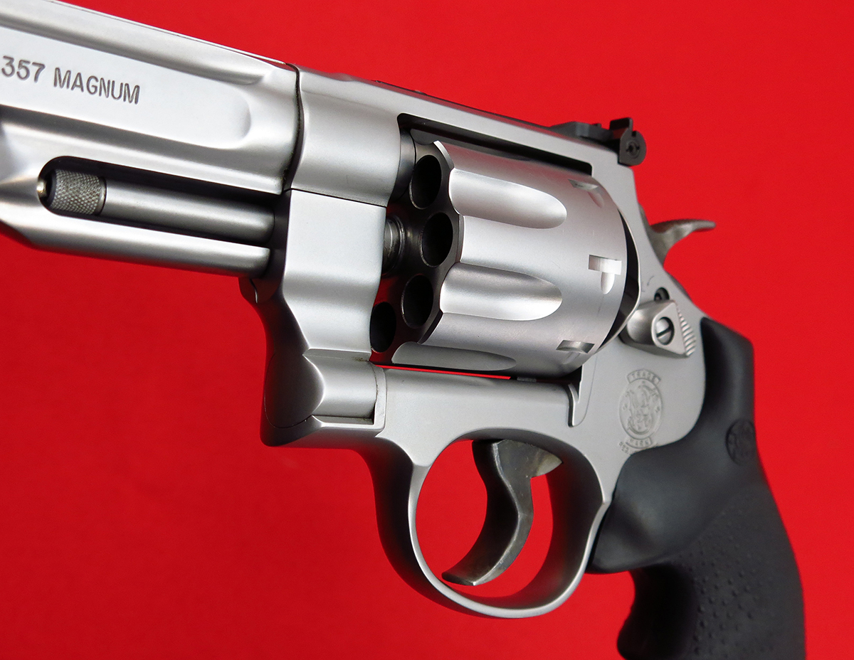 Smith & Wesson Model 627-5 "Pro Series"...8-Shot, 4" Spl Contour Bbl ...