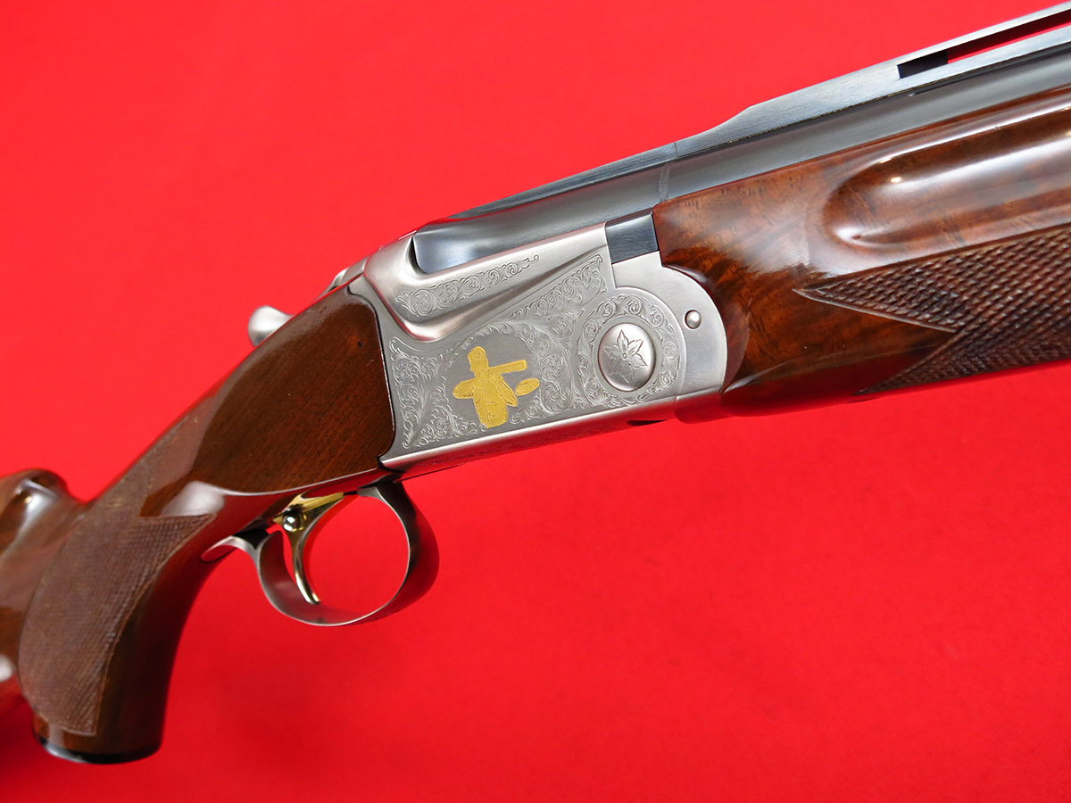 SKB Shotguns MODEL 685 TARGET O/U 12 GA...28" BBLS, CHOKES, SILVER/GOLD ...
