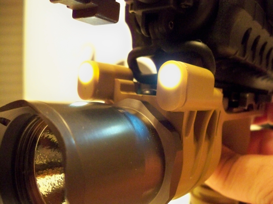 Ldm Surefire Type M900 Flashlight C-4 Tan Ar-15 For Sale at GunAuction ...