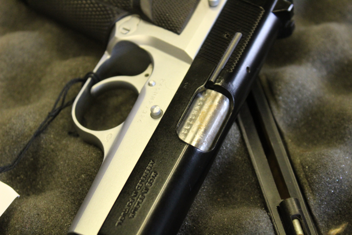 Browning Two Tone Hi Power 9mm "Practical Model" Belgium Made Excellent ...