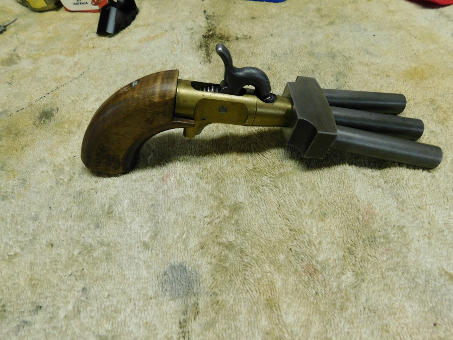 Duck Foot pistol 3 barrel black powder - Picture 2
