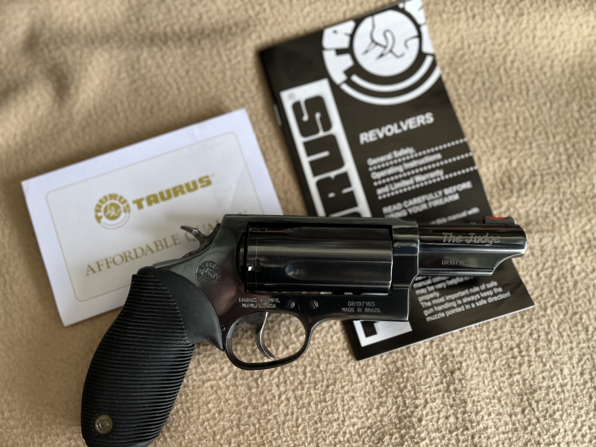 Taurus Judge Magnum .45 Long Colt For Sale at GunAuction.com - 17338165