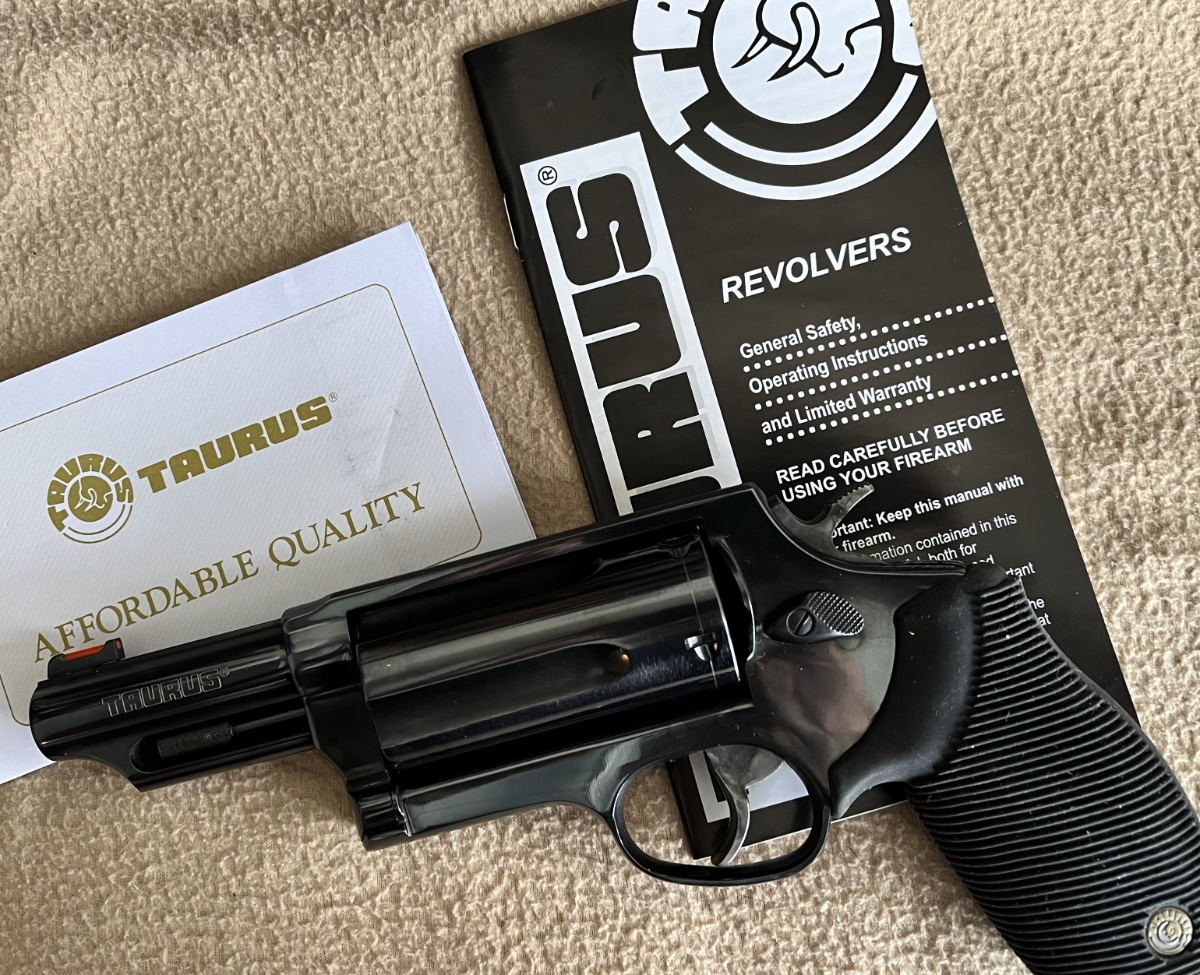 Taurus Judge Magnum .45 Long Colt For Sale at GunAuction.com - 17338165