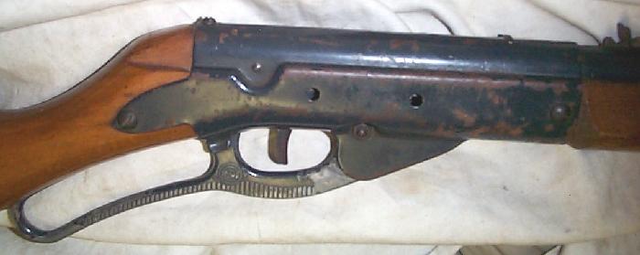 Pictures: Daisy Model 96 BB Rifle - 8929435