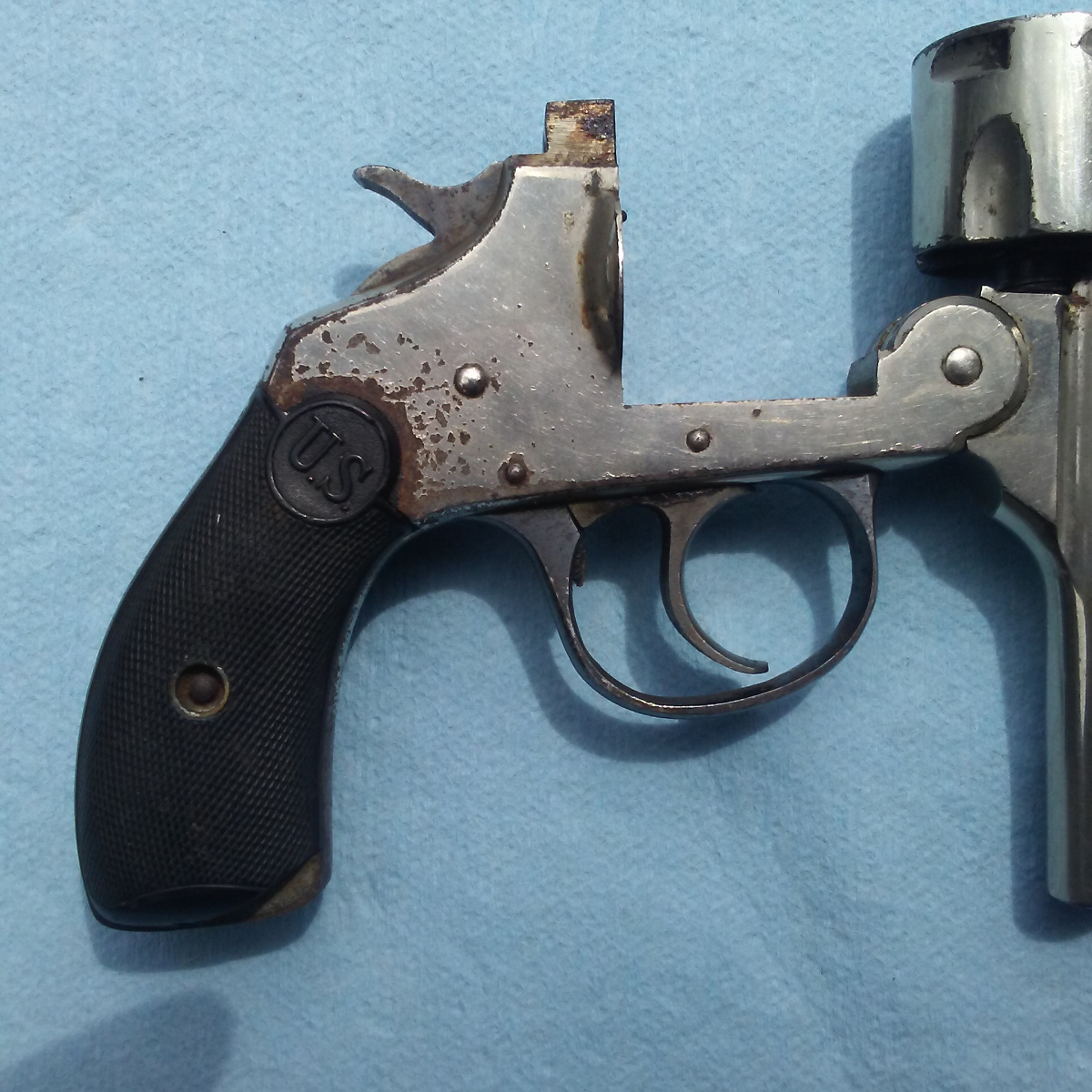 Us Revolver Co .32 S&W For Sale at GunAuction.com - 17090701