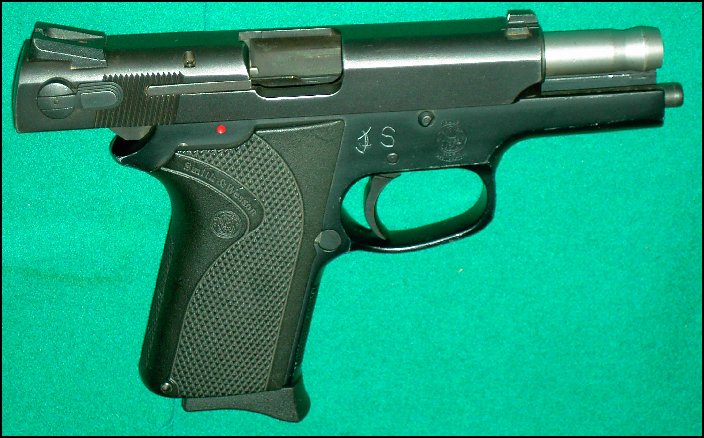 S & W Smith & Wesson Model 3914, 9mm Cal. Excellent- Free Shipping For ...