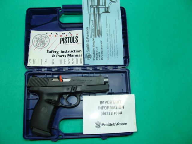 S & W Smith & Wesson Sigma 40f .40 S&W Cal. - New In Case For Sale at ...