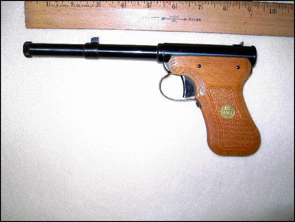 Hy-Score Air Pistol Model 814 Cal. .177 99 Plus For Sale at GunAuction ...