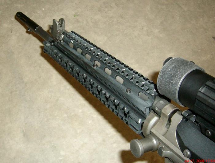 UTG RAILED HANDGUARD FOR FAL, L1A1 RIFLE - Picture 3