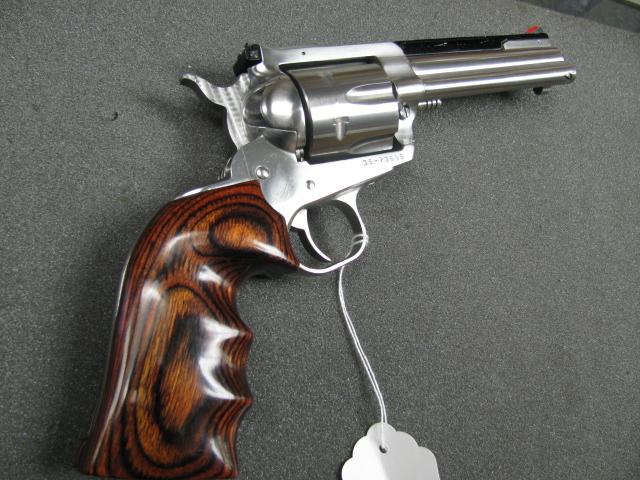RUGER NEW MODEL BLACKHAWK CUSTOM