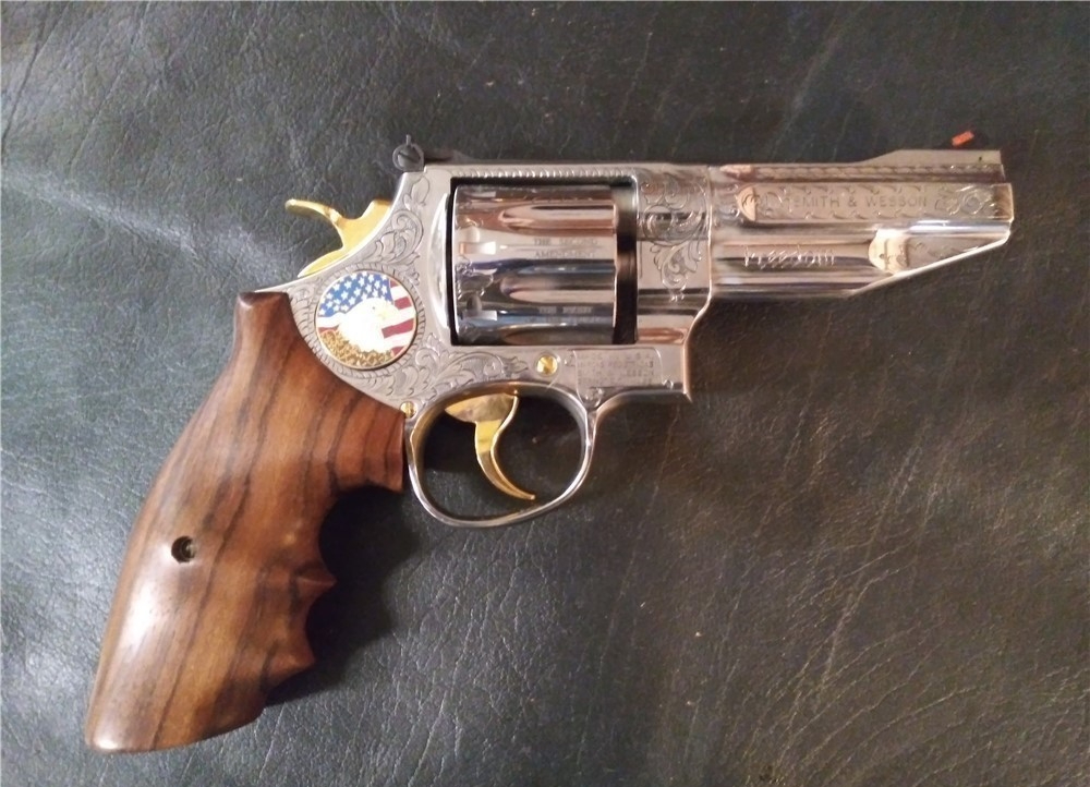 Smith & Wesson America Remembers S&W 627 Pro Series .357 Mag .357 ...