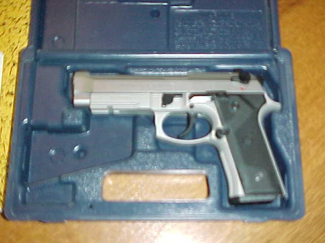 Beretta 92fs Vertec Inox 9mm For Sale at GunAuction.com - 9029593